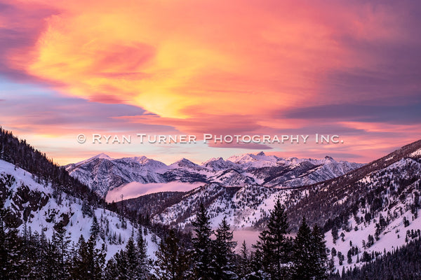 Sunset Magic over the Madison Range – Ryan Turner Photography